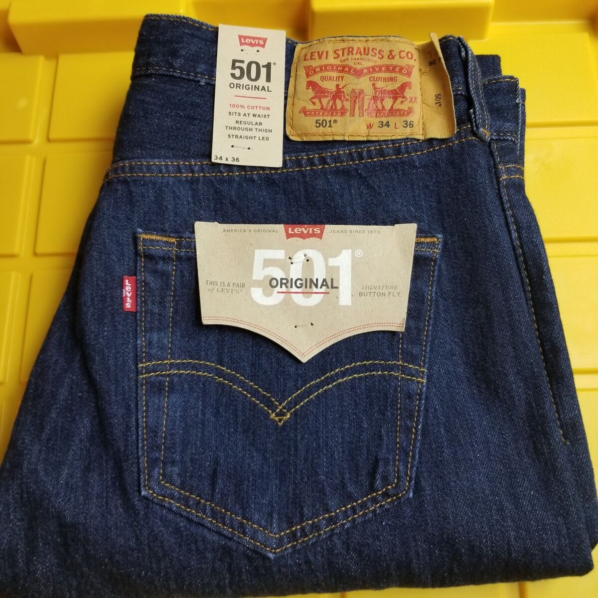 Levis 501 Jeans Size 34 X 36 Dark Stonewash Mens Button Fly Levis 501 Jeans Size 34 X 36 Dark Stonewash Mens Button Fly