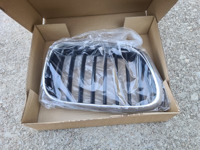 2000-2003 BMW X5 E53 Front Radiator Kidney Grille Right | 51138402646 ...