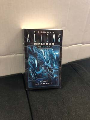 Titan books TITAN BOOKS THE COMPLETE ALIENS OMNIBUS VOLUME THREE (2016 ...