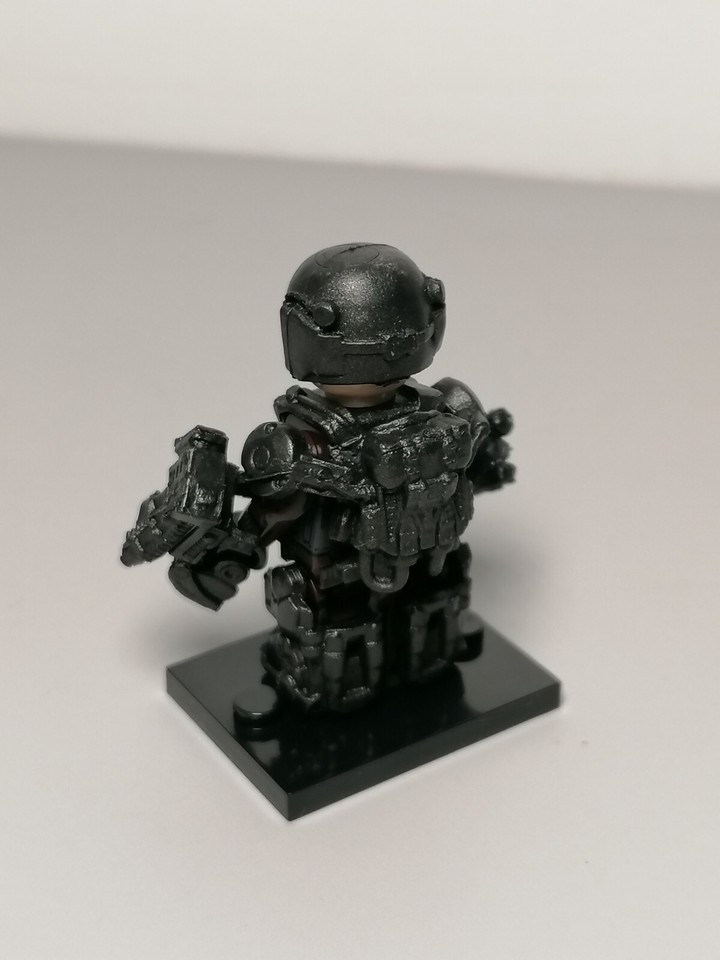 Edge Of Tomorrow's minifigure Soldier | eBay
