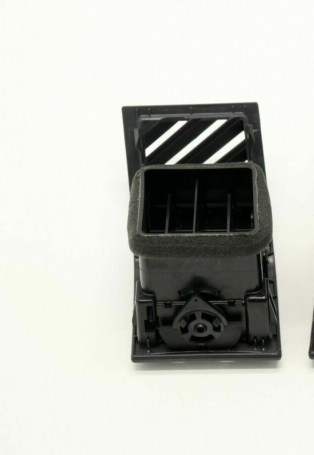 2005-2010 Chrysler 300 300C Dash A/C Heater AirVent Front LEFT DRIVER ...