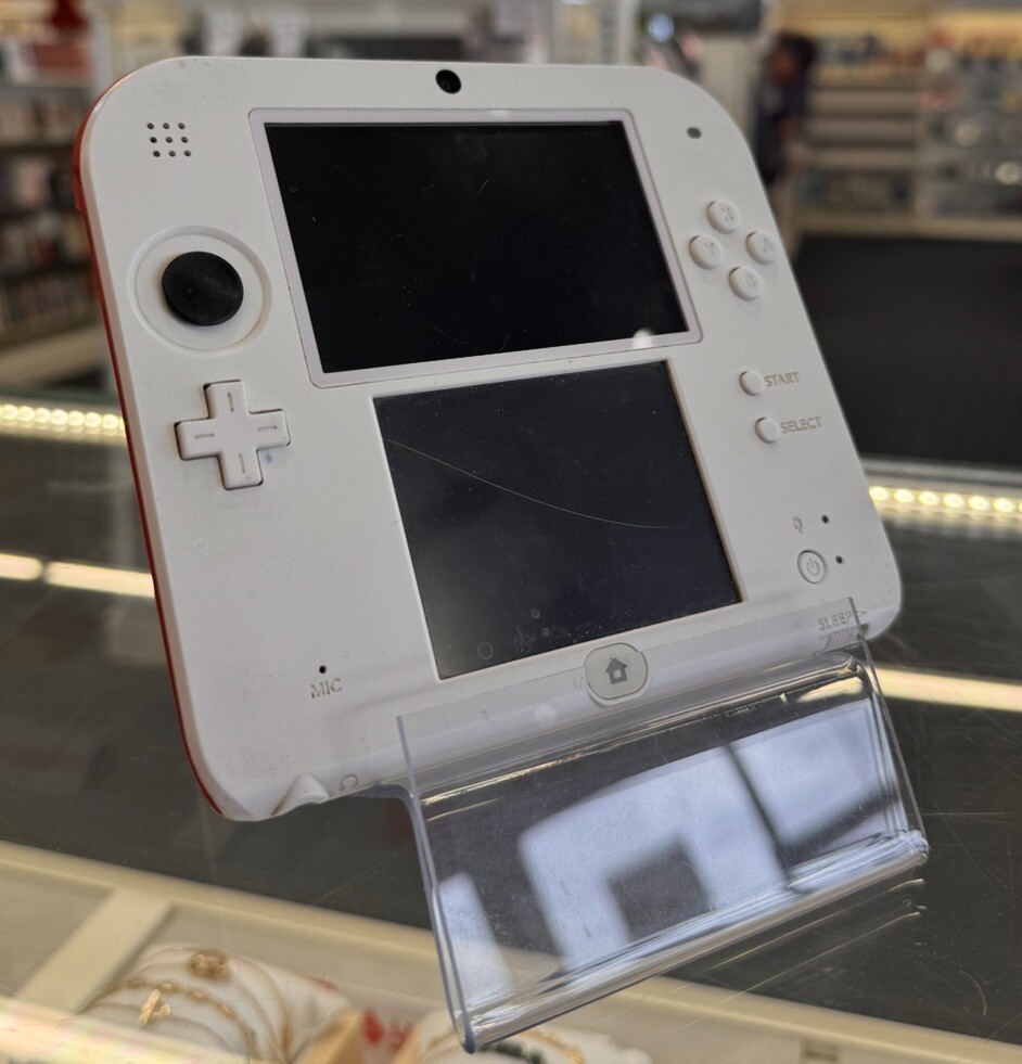 Console Nintendo 2DS - Prix - Photo - Présentation