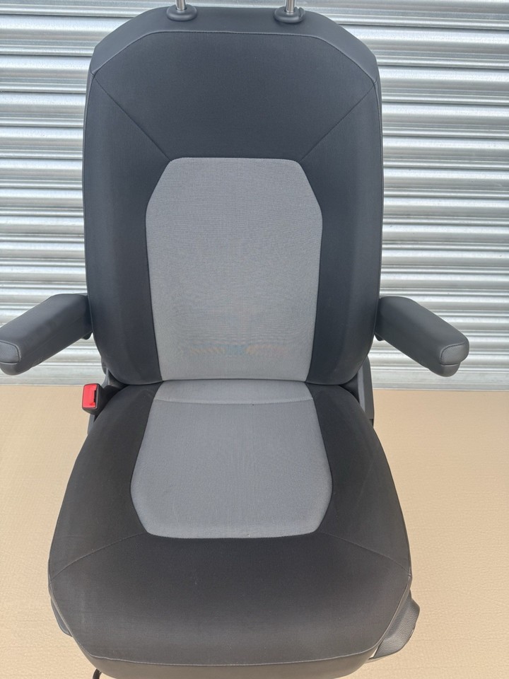 VW Crafter MAN TGE Front Single Passenger Seat & Base 2017-2024 #7 ...