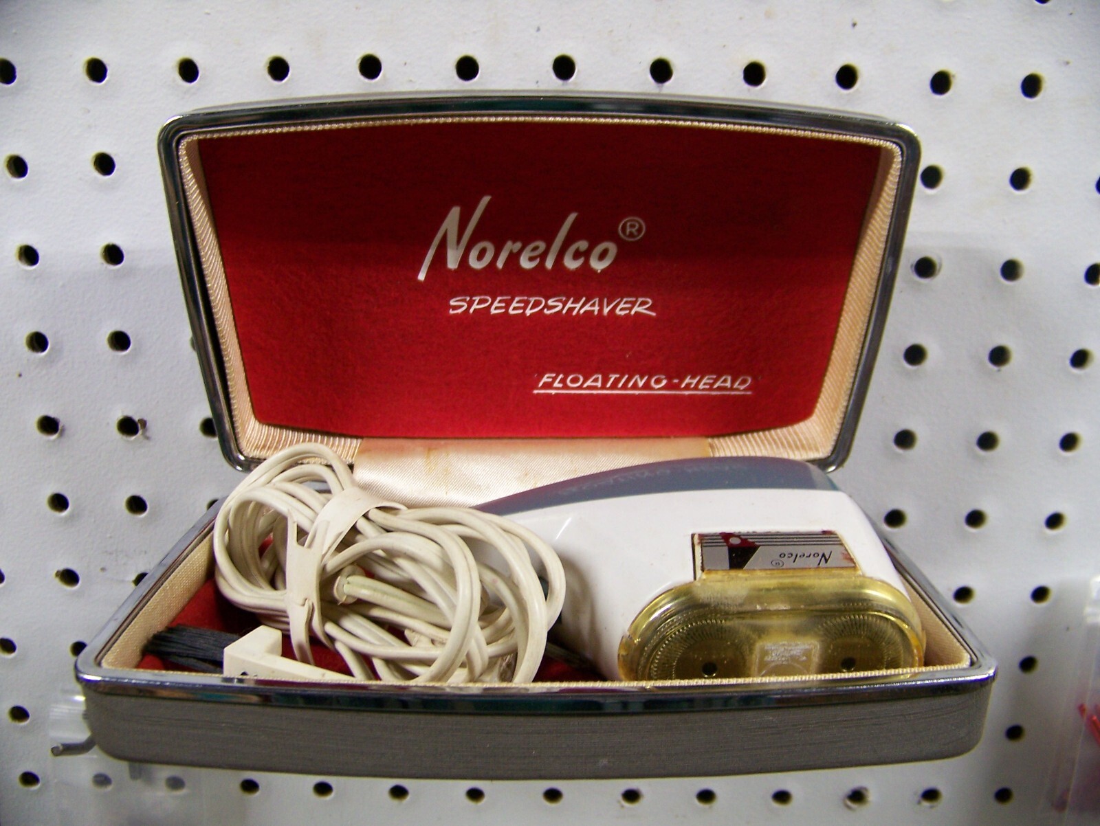 Vintage Philips Norelco Speedshaver Electric Razor IN Case | eBay