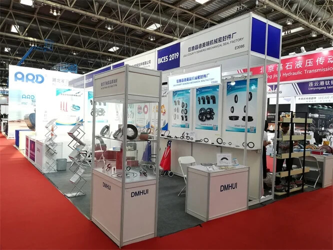 1349265C1 New Oil Seal Ring Fits Case-IH 580L, 580L Ser. 2, 580SL ...