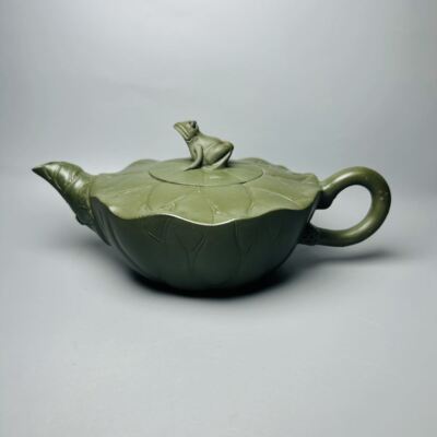 Chinese Yixing Zisha Pottery Clay Teapot Handmade Lotus Leaf Frog Pot ...