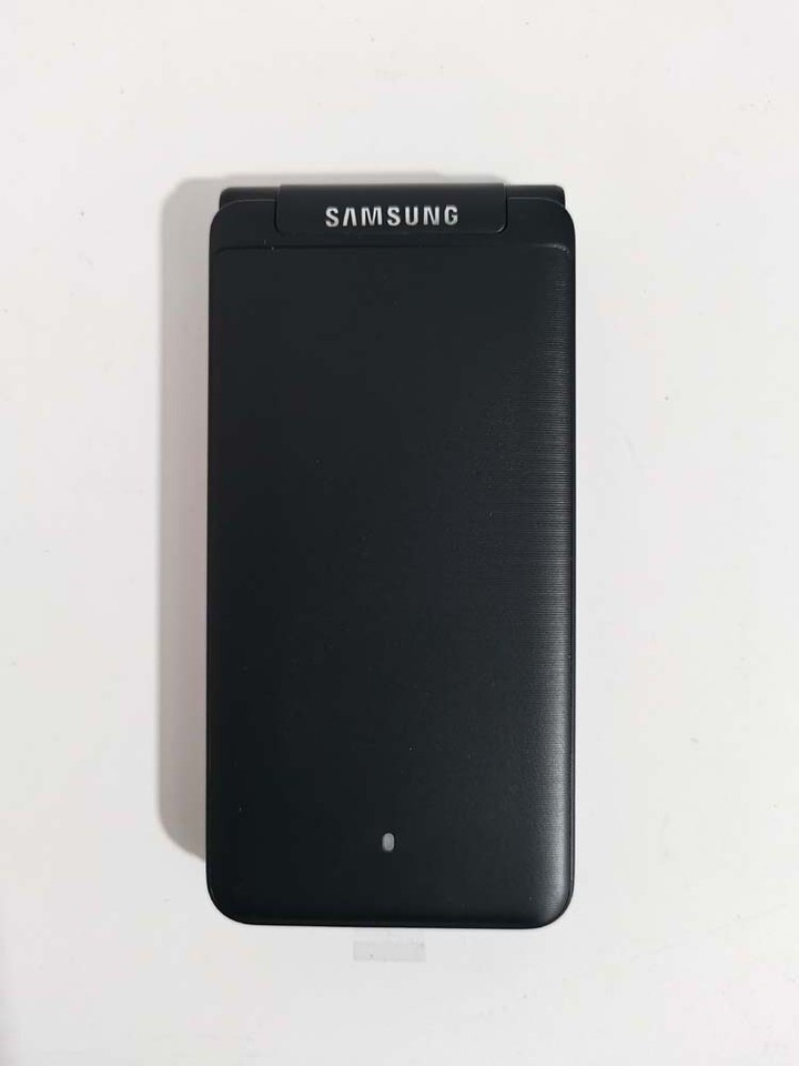 Samsung Galaxy Folder (SM-G1600) 16GB 3.8" Display, 8.0 MP android ...
