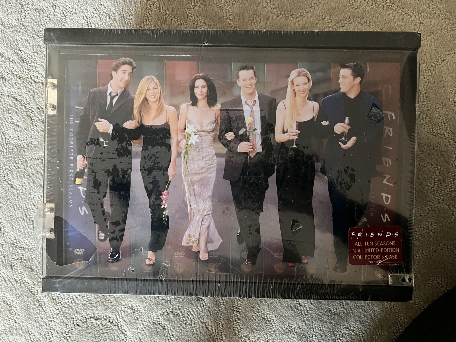 Friends - The One With All Ten Seasons Collectors Box (DVD, 2005, 40 ...