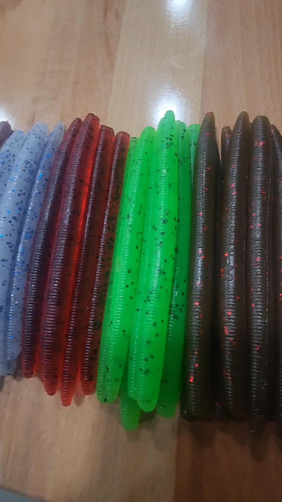 Senko worms 5" soft plastic baits. 56ea. 7 different colors | eBay