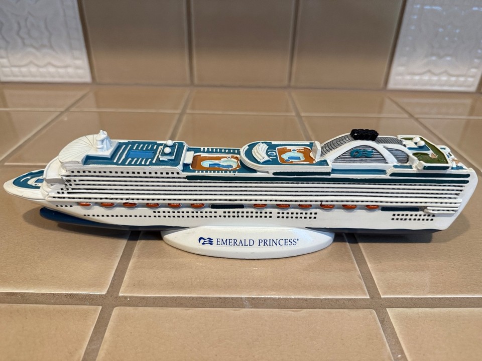 Princess Cruises Emerald Princess Cruise Ship Model Replica Used See ...