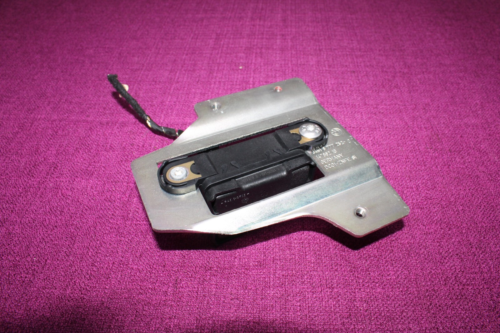 BMW E88 E90 E92 E93 1/3 Series Yaw Rate Speed Sensor Control Module ...