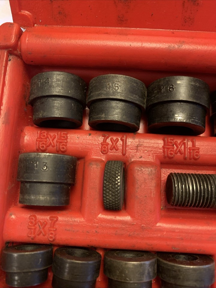 Snap-on Tools USA Heavy Duty Bushing Bushing Driver Set A157C w/ Case ...