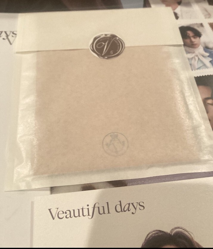 BTS V Photo-Folio Me, Myself Veautiful Days Photobook NO PCs | eBay