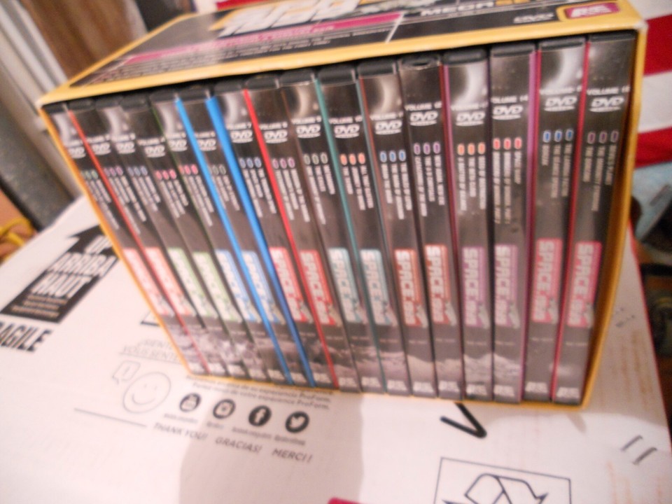 Space 1999: Megaset (DVD, 2002, 16-Disc Set, DVD Boxed-Set) LIKE NEW ...