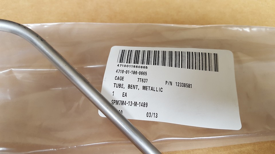 FUEL RETURN LINE HMMWV HUMVEE M998 12338581 4710-01-186-0665 FC10-2 ...