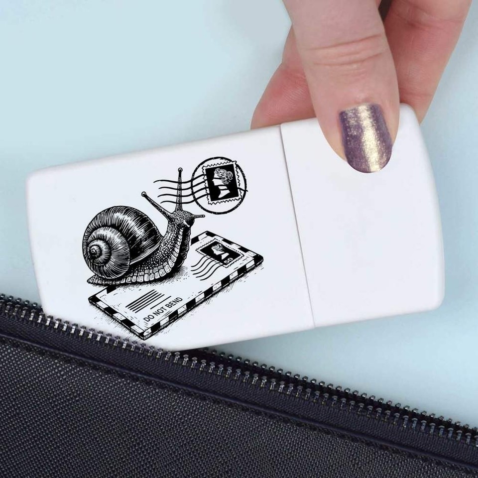 'Snail Mail' Pill Box with Tablet Splitter (PI00033833) | eBay