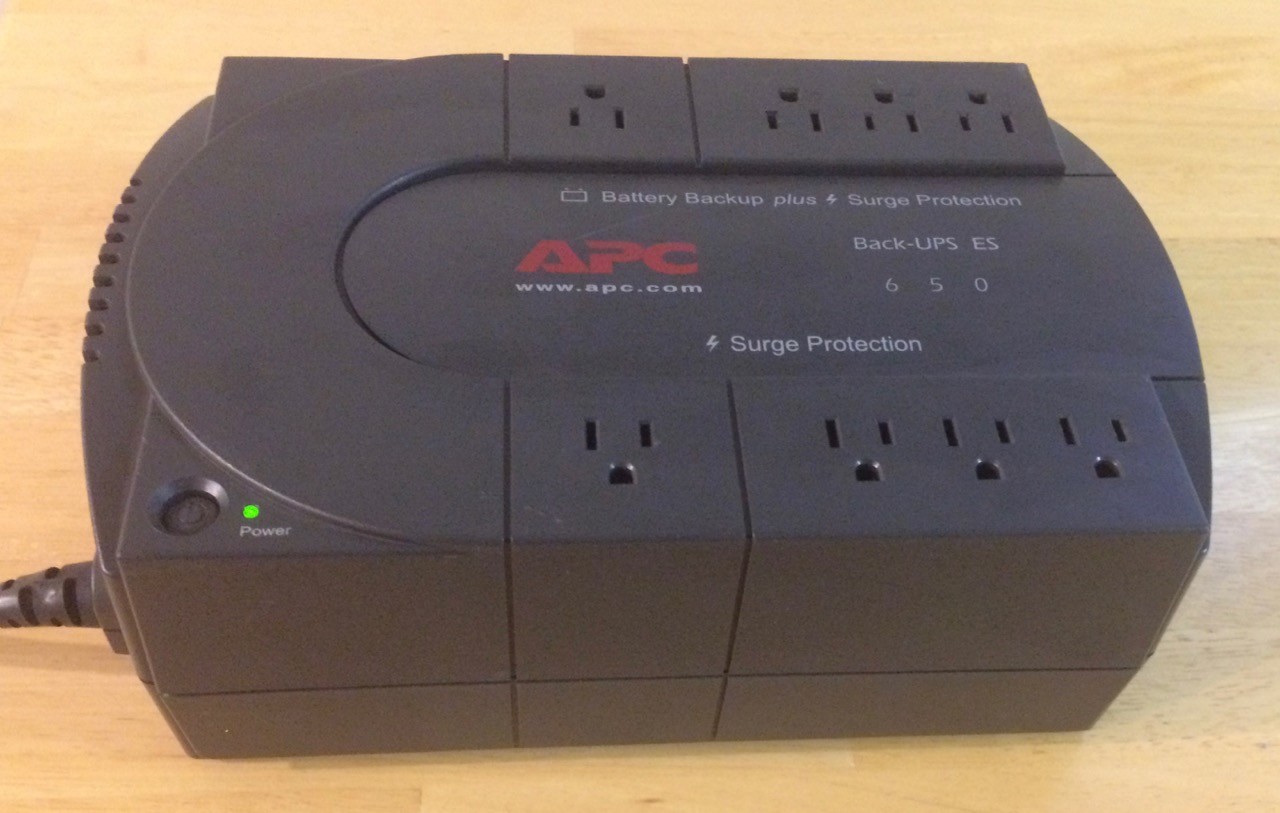 APC ES 650 UPS Battery Backup System 650VA 8 Outlets NEW BATTERY! | eBay