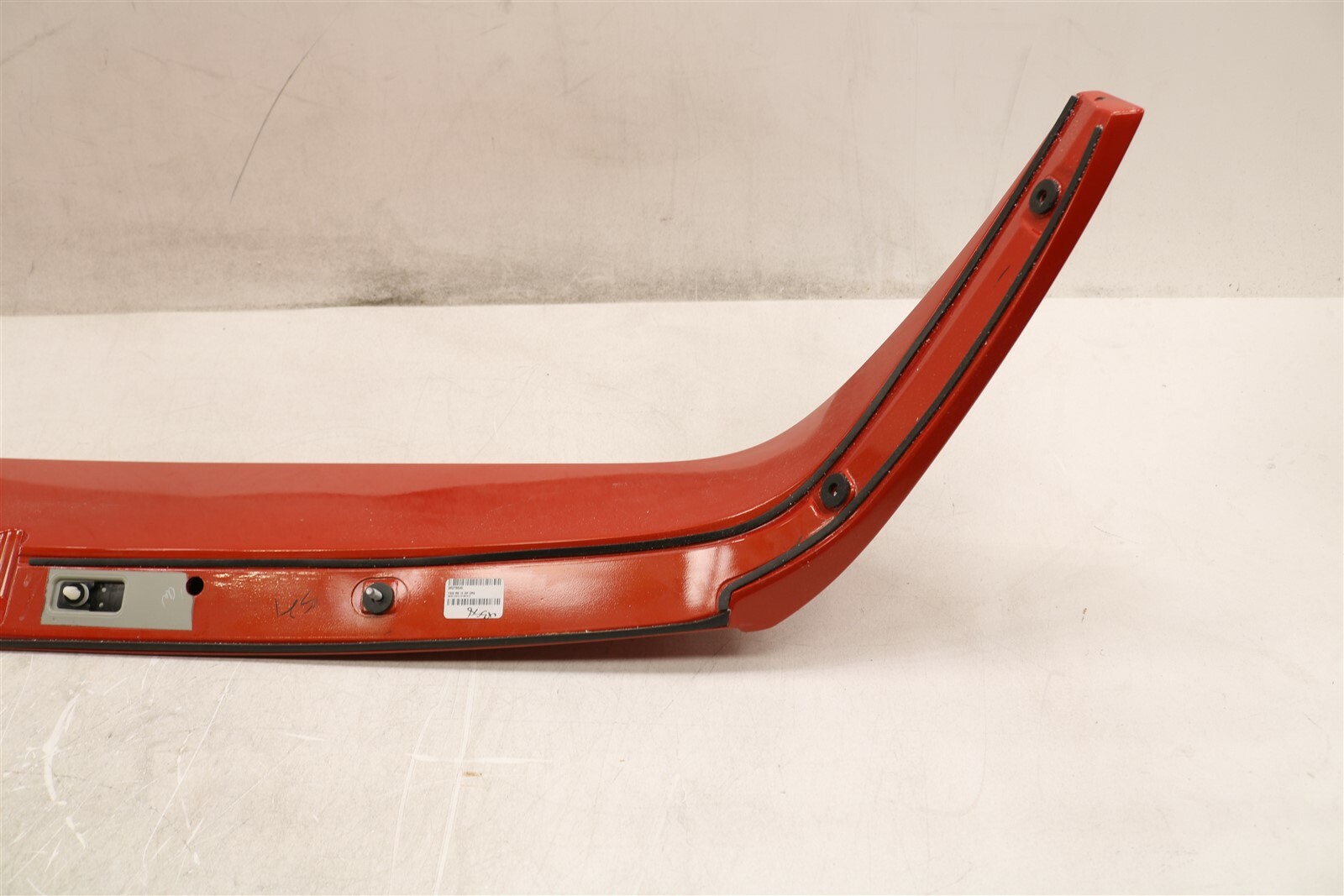 NEW OEM GM Rear Spoiler Kit Inferno Orange 95276635 Chevy Sonic ...