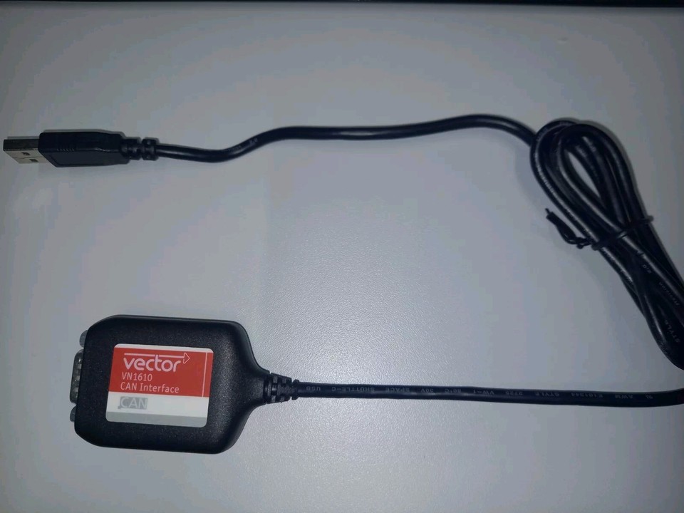 Vector VN1610 CAN / CAN FD USB Interface, inkl. Kabelsatz D-SUB und ...