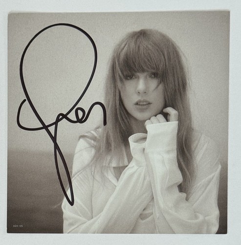Framed TAYLOR SWIFT Reputation CD & SIGNED Autographed Photograph PSA ...