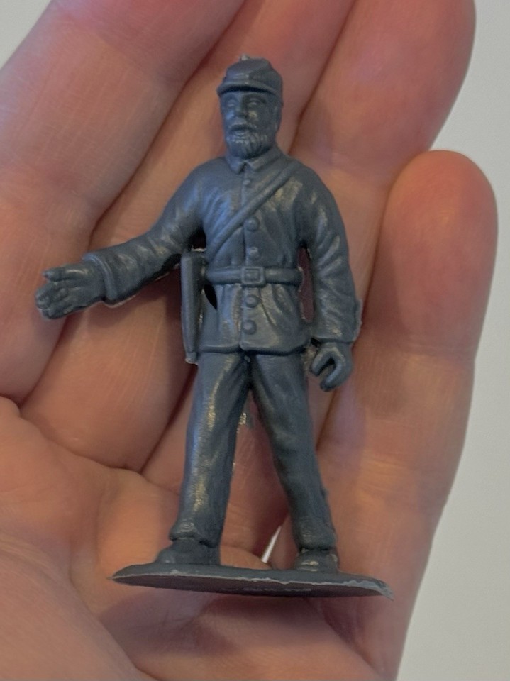 10-Piece Civil War Plastic Soldier And General Set Gettysburg Surrender ...