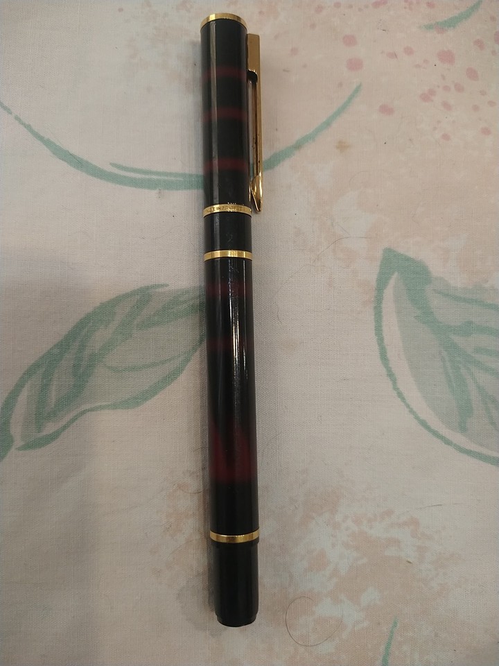 waterman Laureate Marble Red & Brown Metal Fountain Pen Gold Plated ...