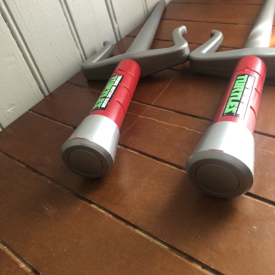 Teenage Mutant Ninja Turtles Raphael Sai Weapons X2 TMNT Plastic ...