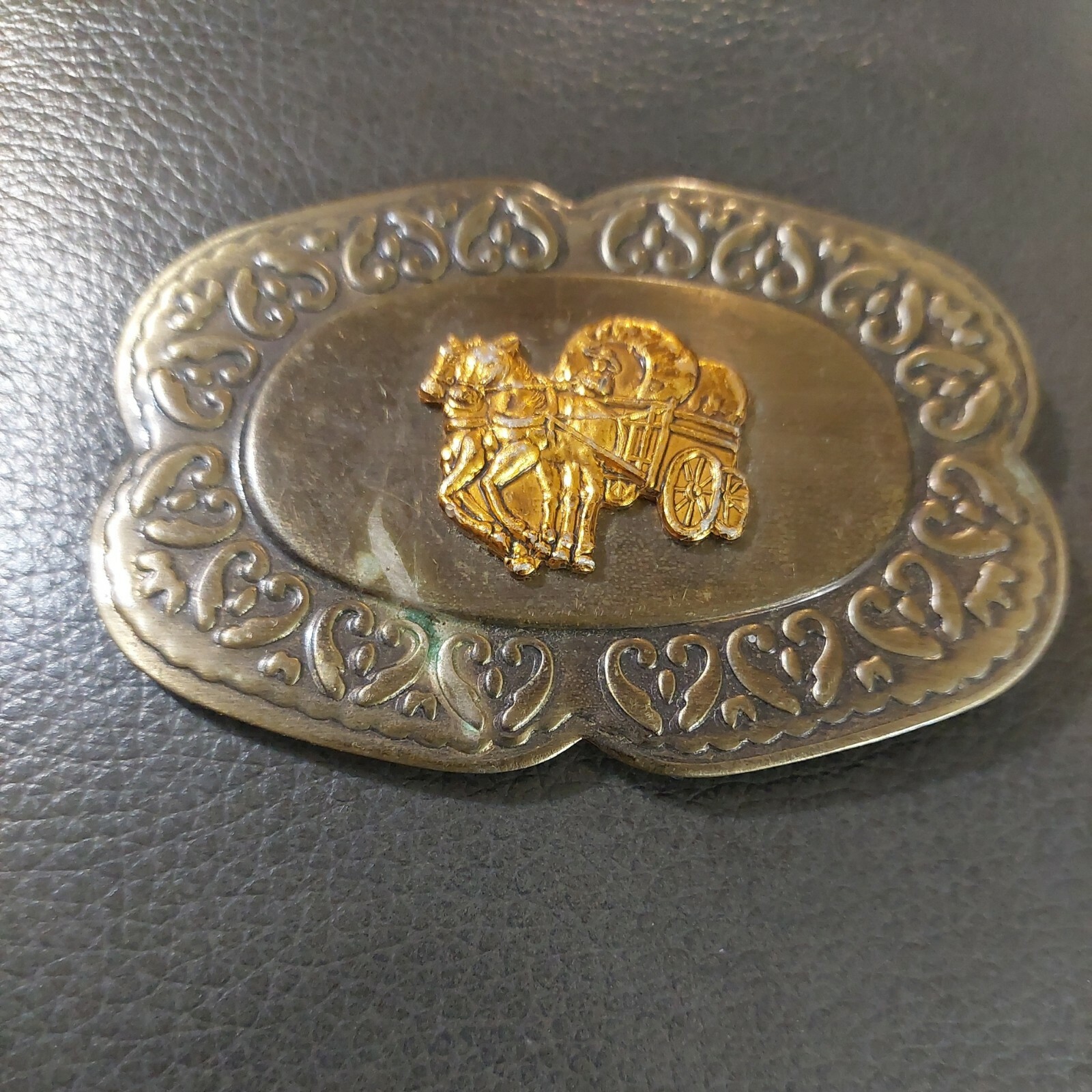 Vintage Western Buggy Stagecoach Horse & Driver Belt … - Gem