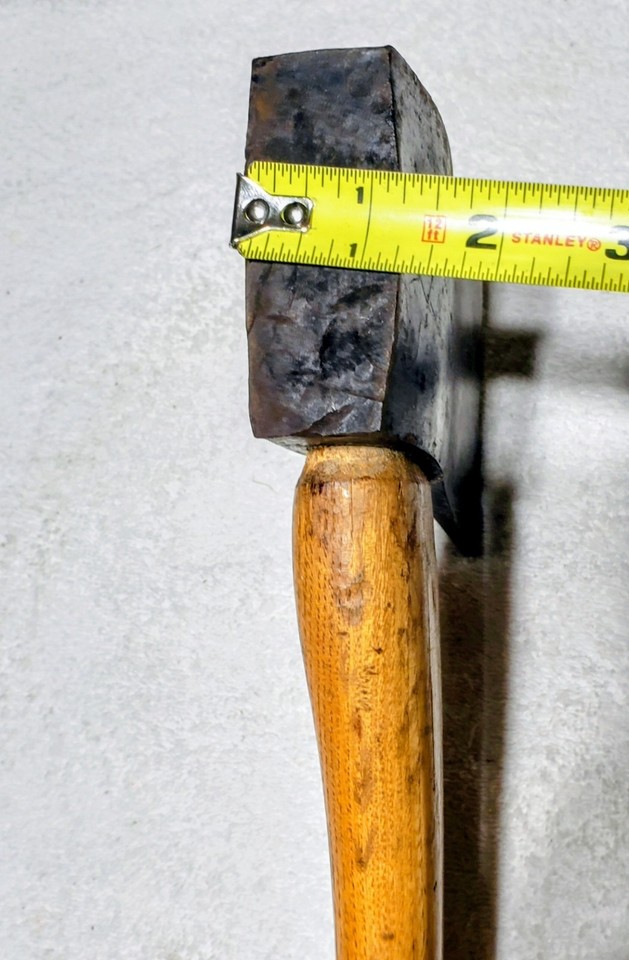 VTG Genuine Ludell single bit Axe with Original 35" Ludell Hickory USA ...