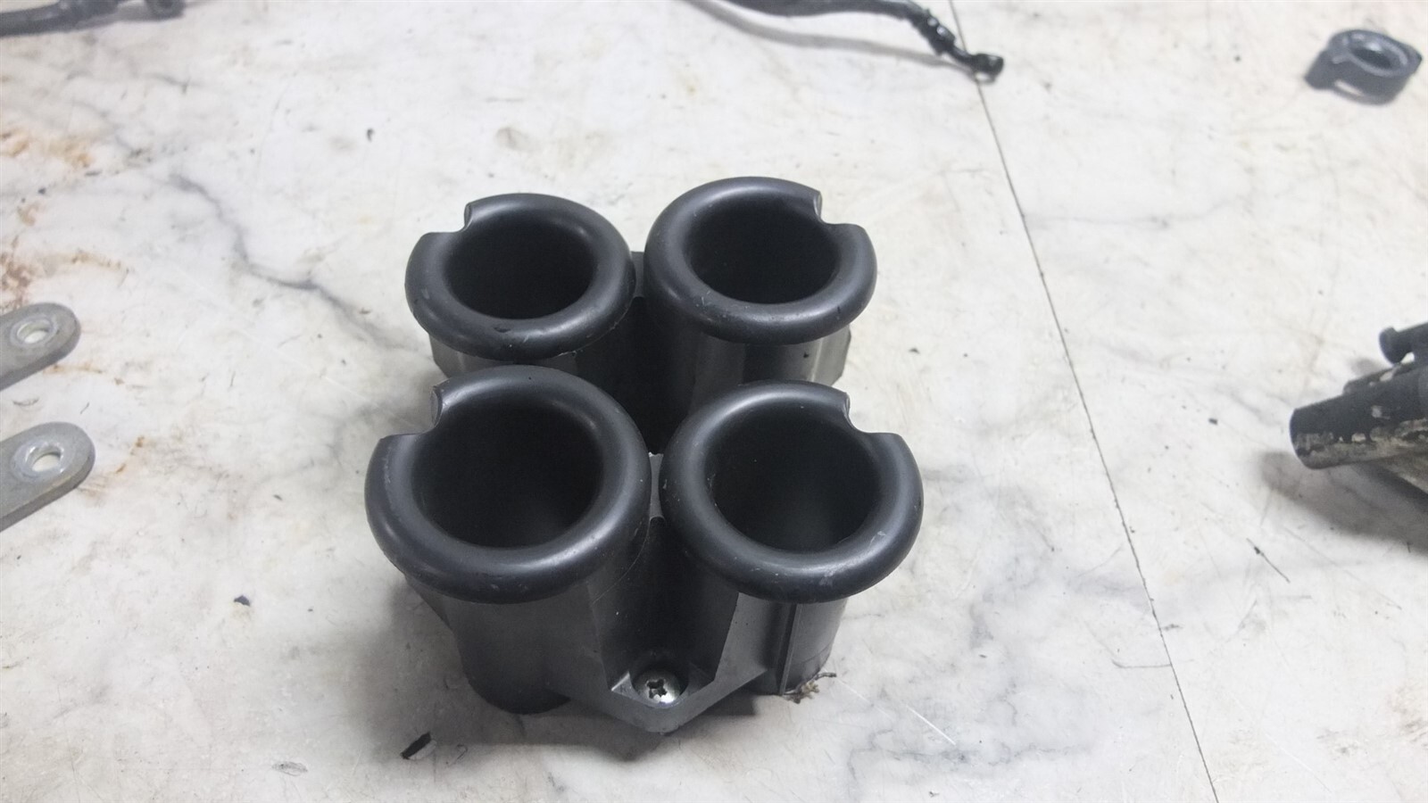 02 Honda CBR600F4 CBR 600 F4 CBR600 F4i Air Intake Manifolds Velocity ...