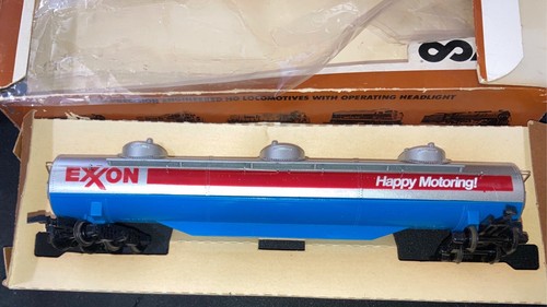 TRAIN HO SCALE Exxon Mobil Gas Tanker Tank Car | eBay