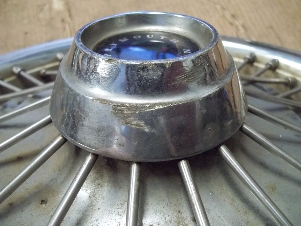 68 69 Plymouth Barracuda Valiant Hubcap Rim Wheel Cover Hub Cap 14 ...