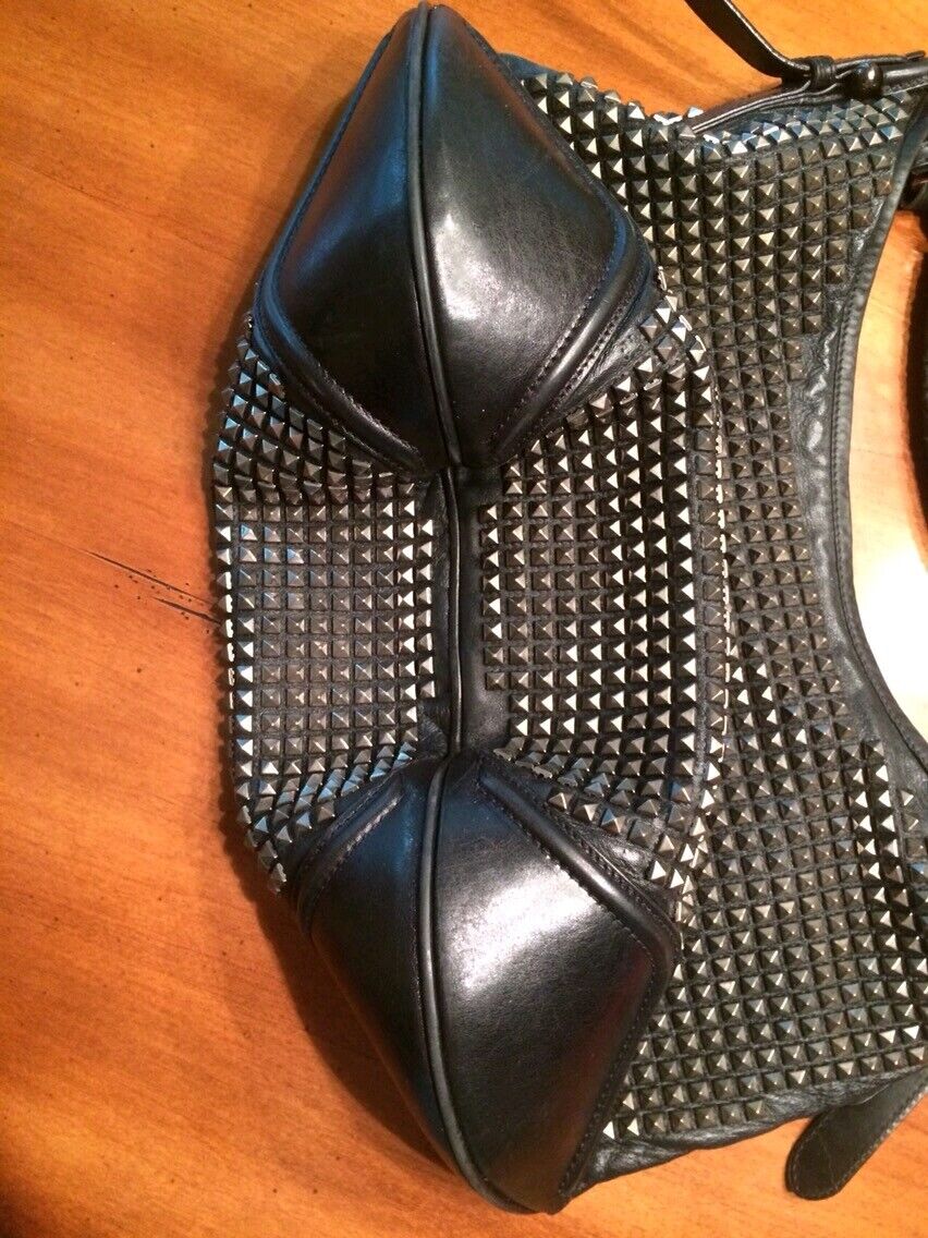 Burberry Prorsum Hoxton Studded Hobo Bag-RARE | eBay Burberry Prorsum Hoxton Studded Hobo Bag-RARE | eBay