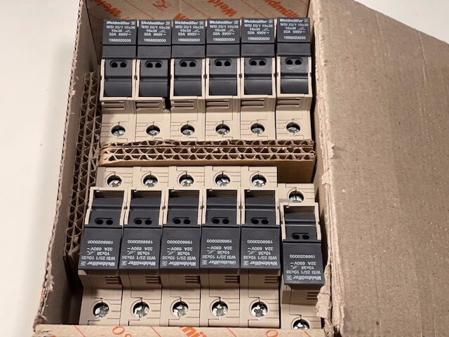 12 pc(s) WEIDMULLER - 1966020000 - FUSE TERMINAL BLOCK, WSI 25/1 10X38 ...