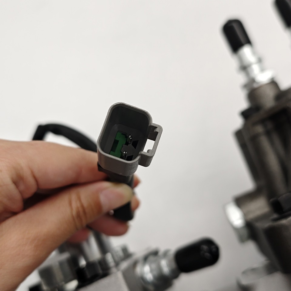 CUMMINS Fuel Injection Pump 4307021 QSL8.9 ISL8.9 QSC8.3 ISC8.3 Engine ...