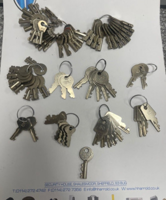 Vintage CHENEY Luggage Case Keys SINGLE KEY | eBay UK