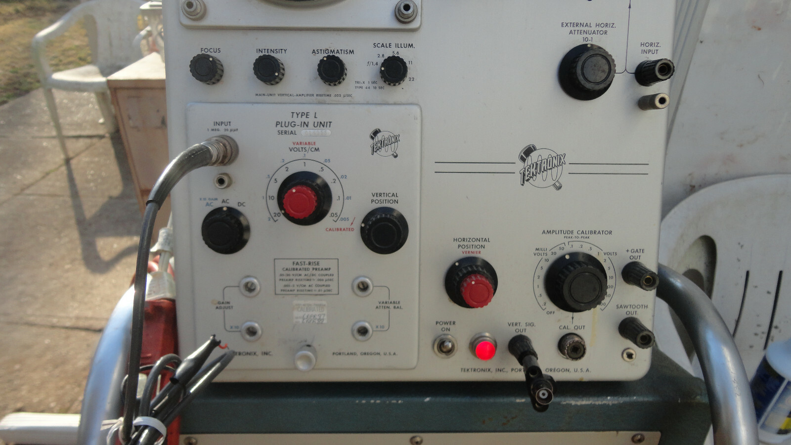 Tektronix Type 531A unit CathodeRay Oscilloscope Instruction Manual ...