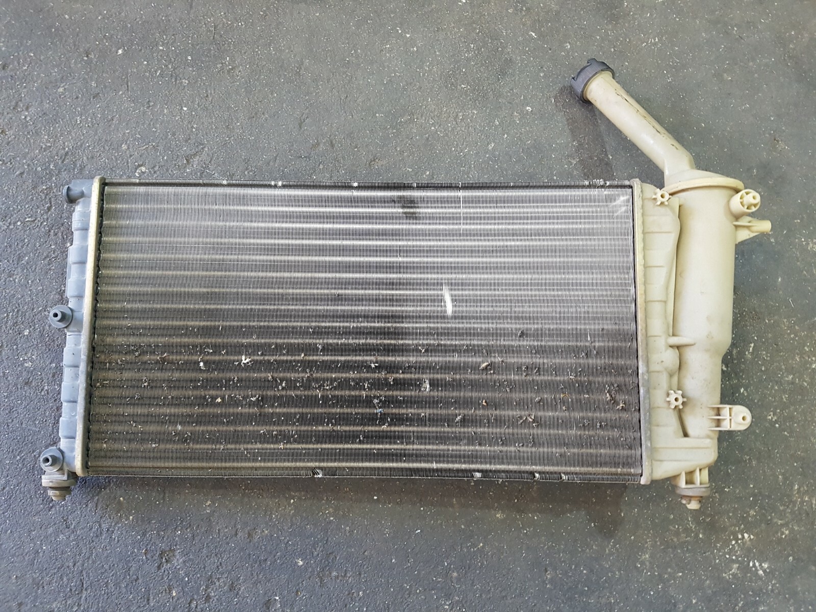 RADIATORE LANCIA Y 1.2 8V (00-04) (44KW) C.M.188A4000 | eBay