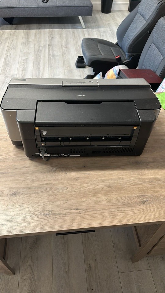 Epson Stylus Photo R1900 Digital Photo Inkjet Printer In Excellent ...