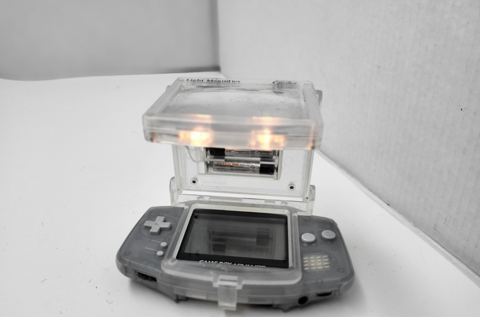 NEW Transparent Clear LIGHT & MAGNIFIER for the Nintendo GameBoy ...