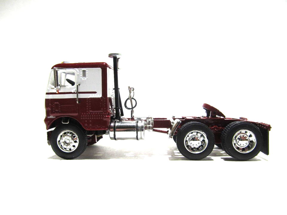 DCP FIRST GEAR 1/64 SCALE FREIGHTLINER CABOVER, WHITE & MAROON, MAROON ...