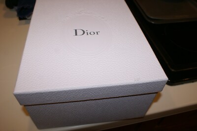 DIOR Authentic EMPTY Box WITH TISSUE 10".5 x 8" x 5" EMBOSSED FRAME ON ...