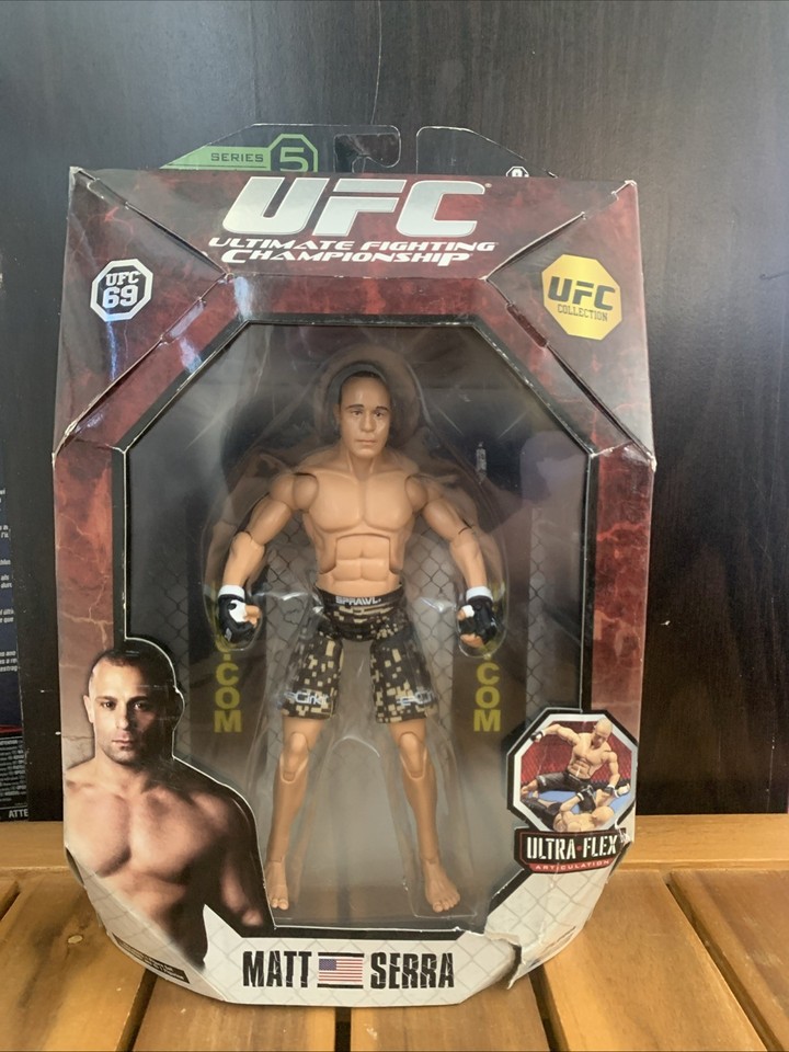Matt Serra Series 5 UFC 2010 Jakks Pacific Action Figure 69 Damaged Box ...