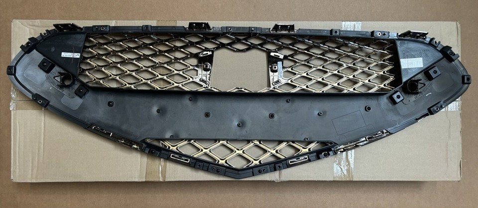 Genuine Front Bumper Grille 2022-2025 Genesis G70 W Adaptive Cruise ...