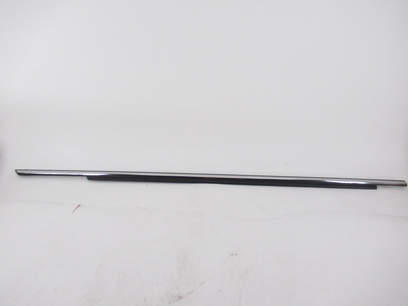 Genuine OEM Toyota 75710-06080 Passenger Front Belt Molding Sweep 2007 ...