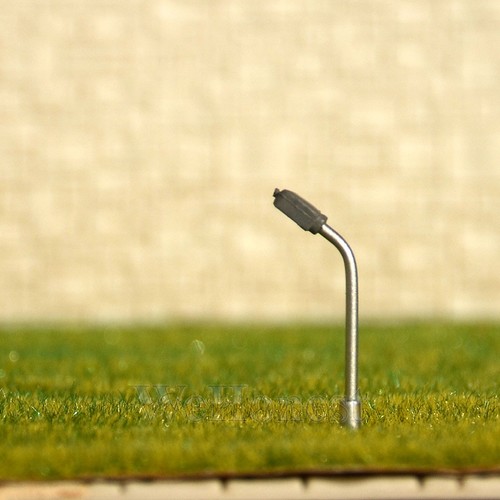 10 x Z scale Model Railroad train Lamp posts Led street lights Lamps ...