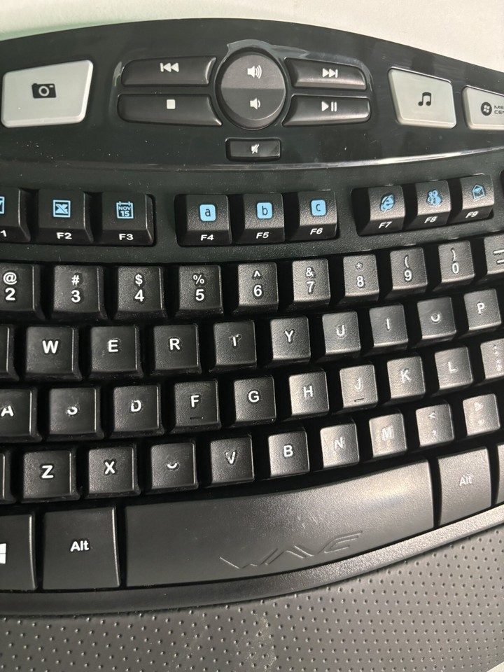 Logitech K350 wireless Wave eronomic keyboard | eBay