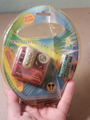 Vtg Panasound FM Auto Scan Radio & Mini Torch w/Earbuds PA-328B Free ...