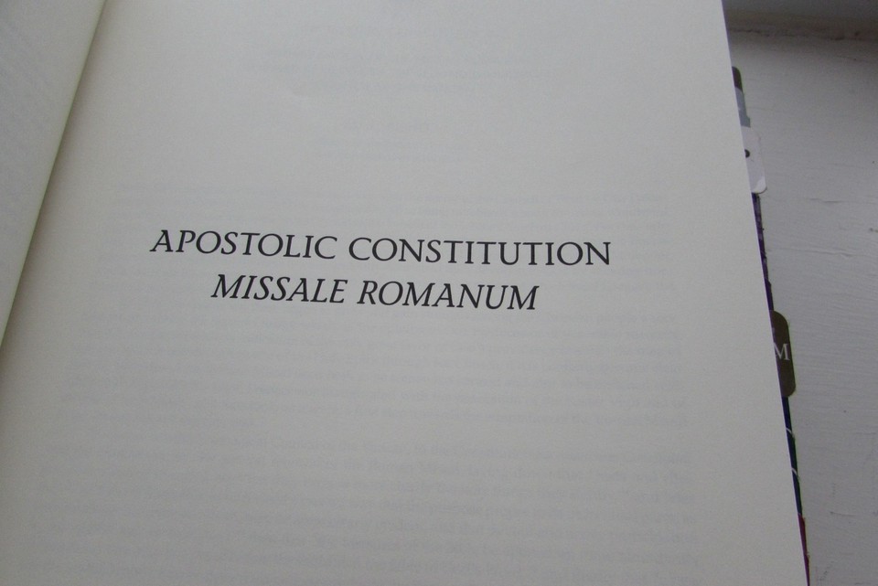 Older Liturgical Book, The Roman Missal, c.2011, Tabs Intact (CU163 ...