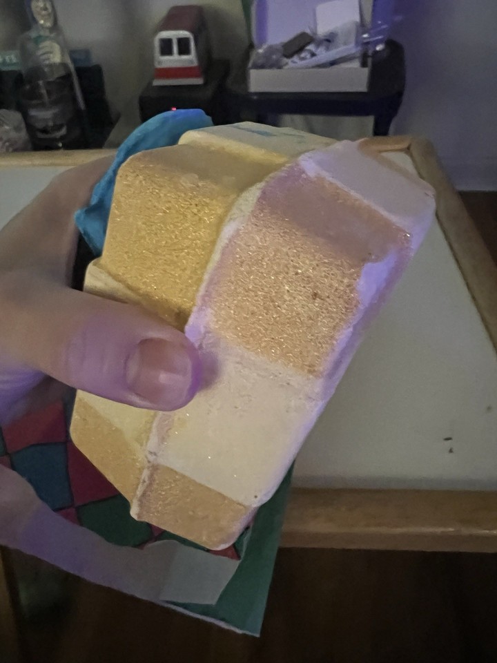 Lush Golden Wonder Large Bath Bomb With Goodies Inside SOLD OUT NEW | eBay